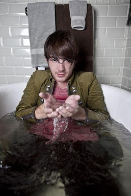 DRAKE BELL PERU: Nuevo look del myspace de Drake, y nuevas fotos!!