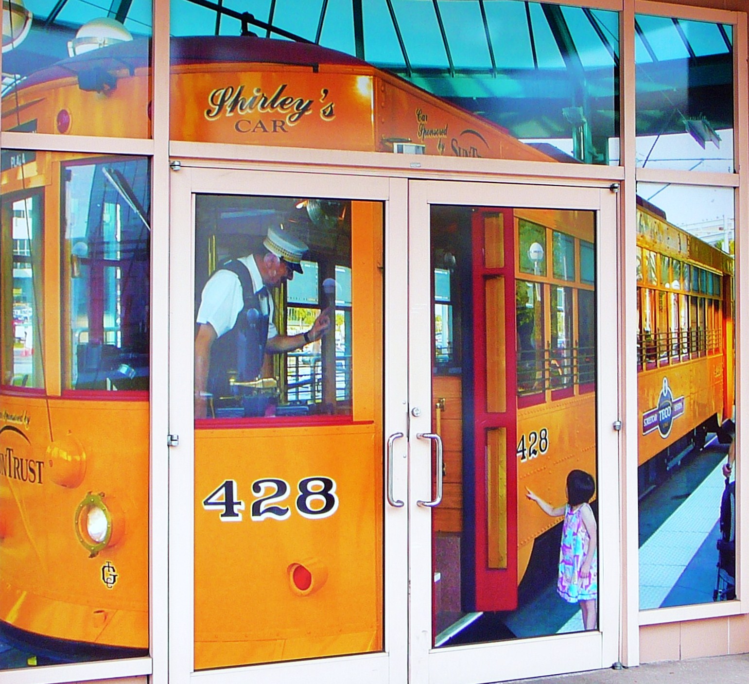 Tampa Florida Photo: Big, Bright Trolleys Ring The Bell