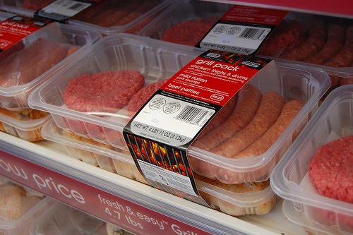 Fresh & Easy Buzz: Two Grocers, Fresh & Easy and Raley's Offer Two Very ...