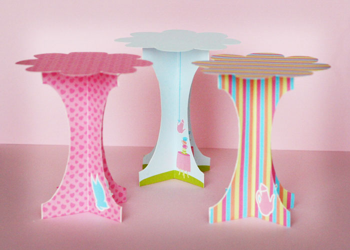 Sweetly Sweet: Mini Paper Cupcake Stands!