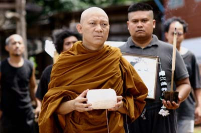 Wise Kwai's Thai Film Journal: News and Views on Thai Cinema: Review ...