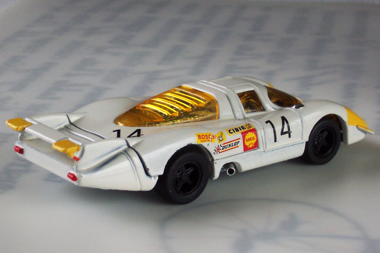 1-43 Porsche Models: Porsche 917 LH