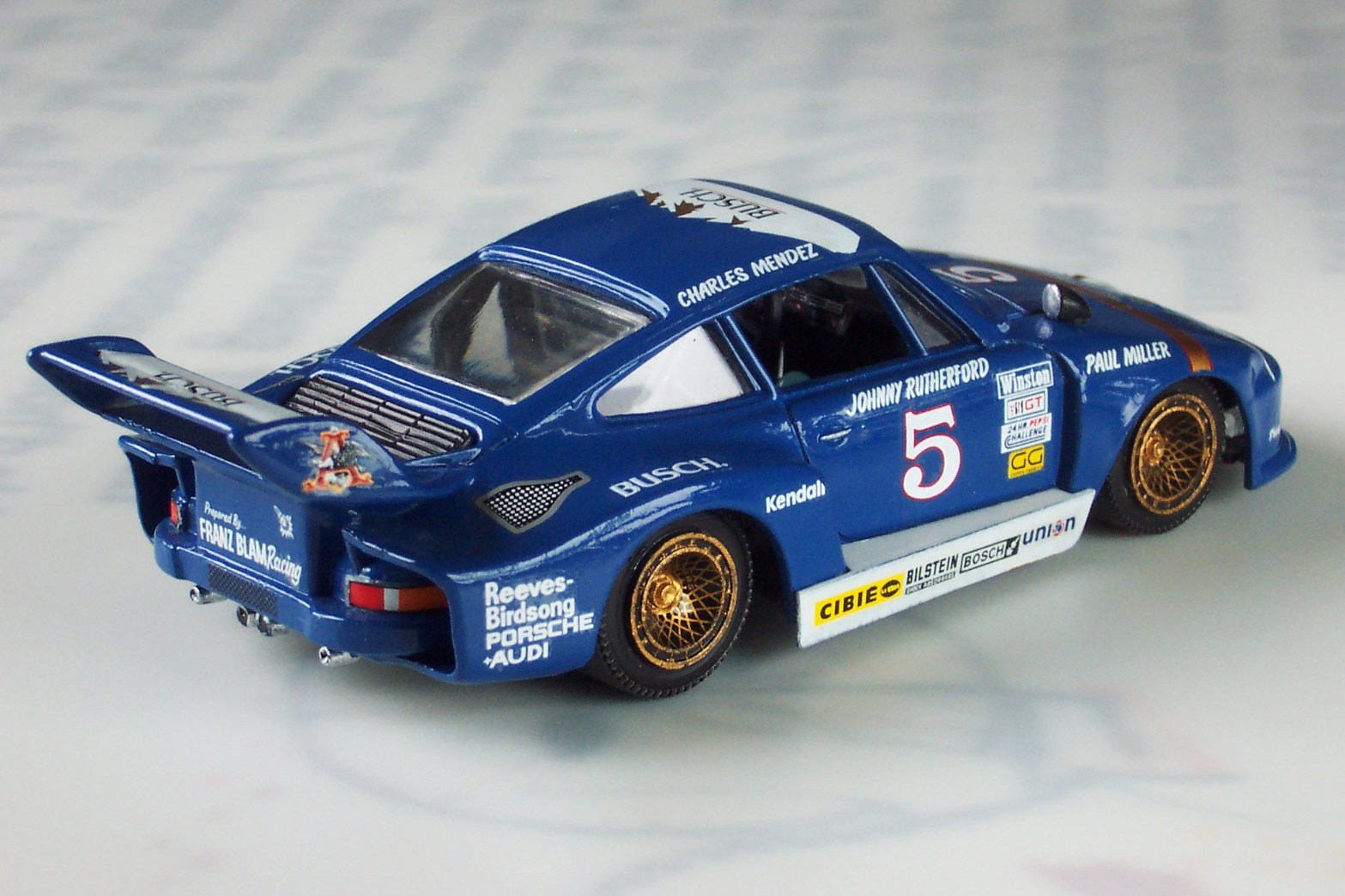 1-43 Porsche Models: Porsche 935 J