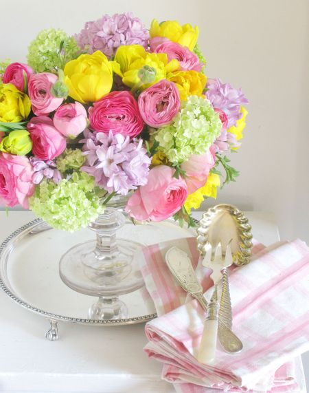 FLORALINA: Amazing floral arrangements