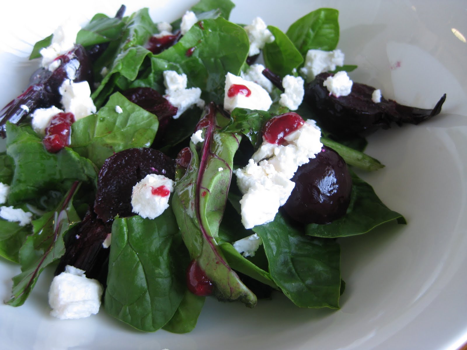 An empty stomach is the best cook: Roasted Baby Beetroot and Feta Salad