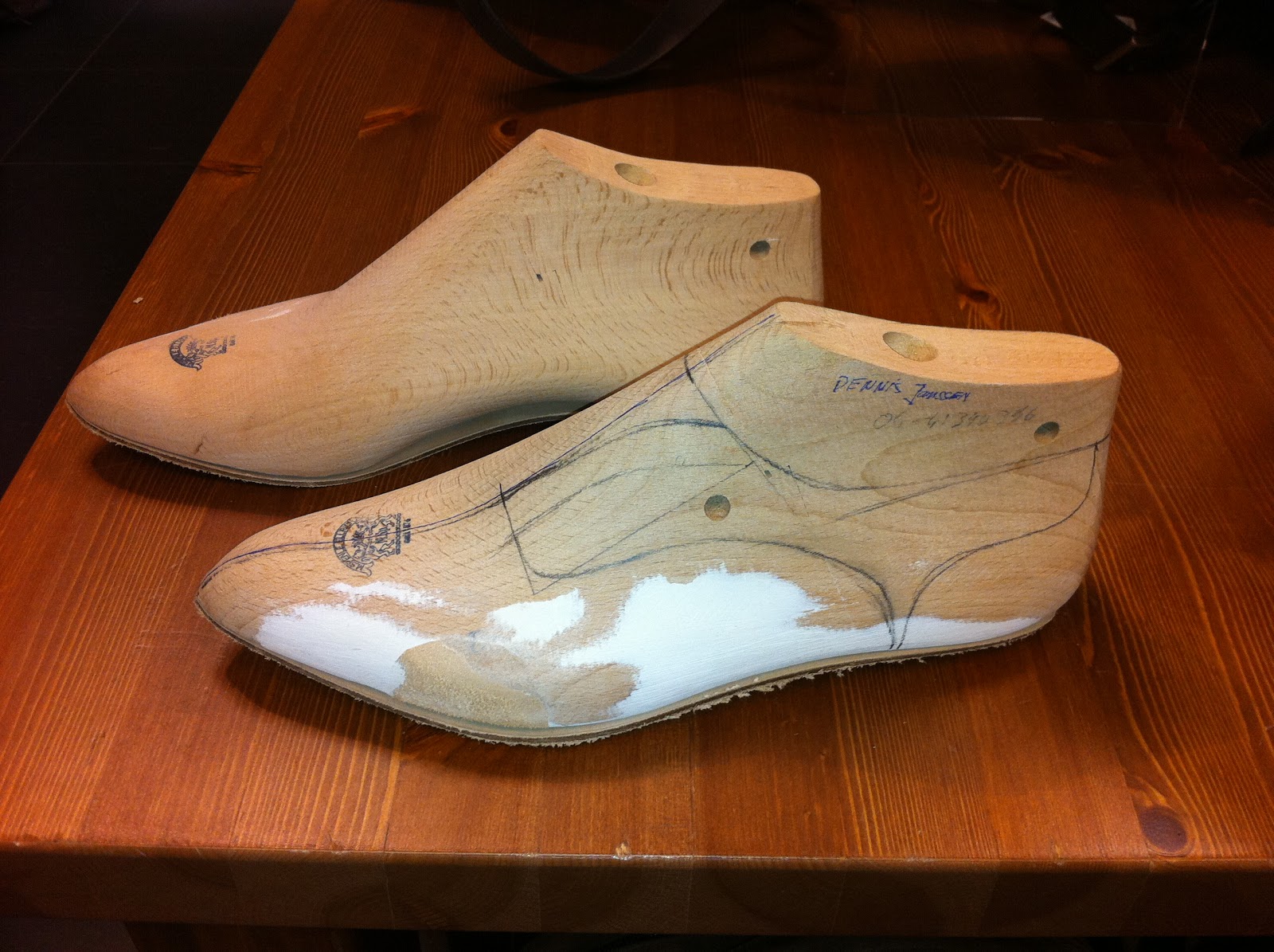 A Daily Dose of Dennis: Schoenmaker blijf bij je leest