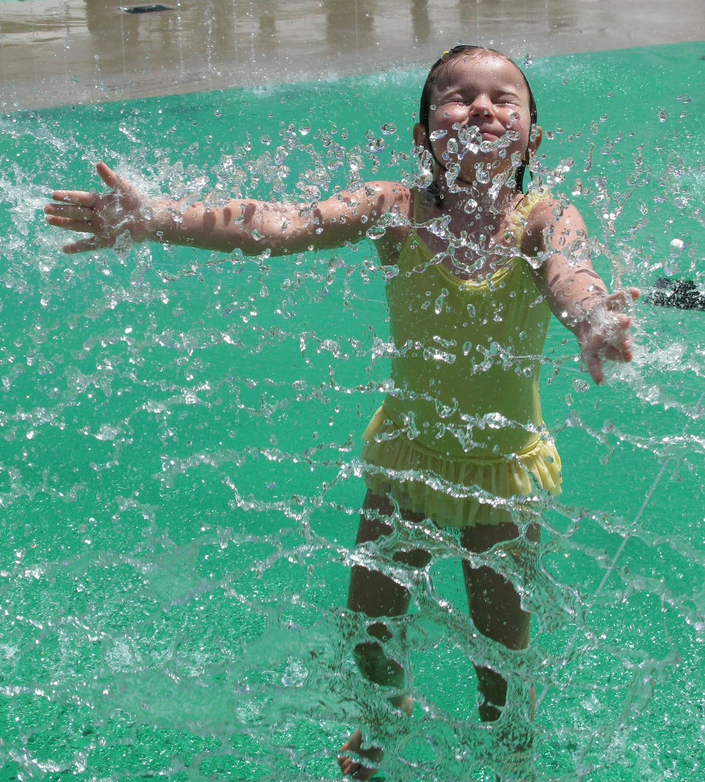 Real Life, One Day at a Time: Splish Splash...