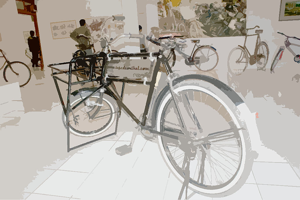 KORAN JOGJA: = Pameran Pit Onthel 2010. INDISCHE FIETSEN. Bentara ...