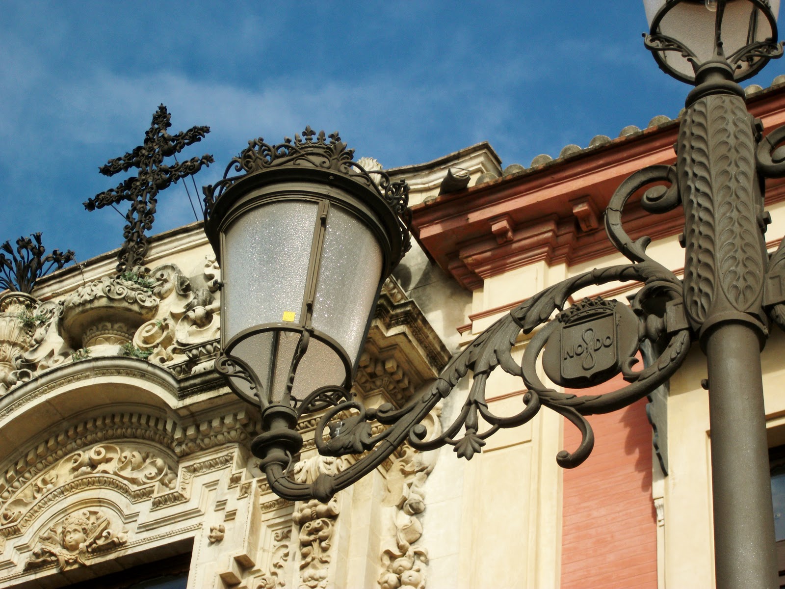 Where to?: Sevilla: NO8DO naranjo