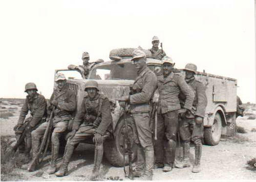 CURIOSITIES AND FACTS - REAL DAK SOLDIER... ~ The Deutsches Afrikakorps ...