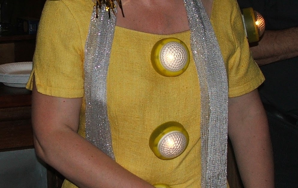 Separated by a Common Language: blinders and other metaphors personified