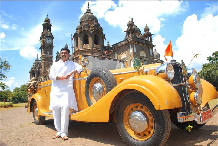 एक मराठी माणूस Ek Marathi Manoos: December 2010