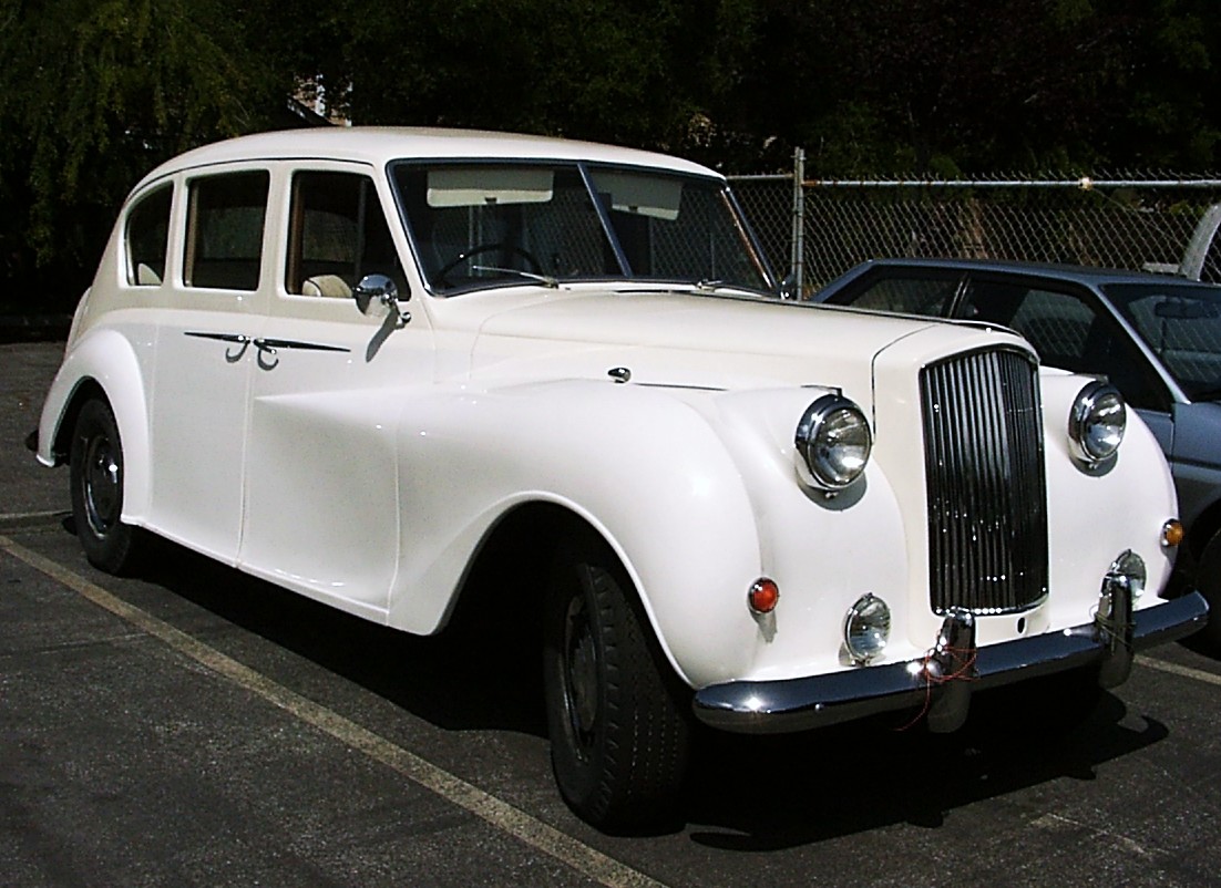 Eye Candy for the Famished: 1947 Austin Princess Vintage Automobile