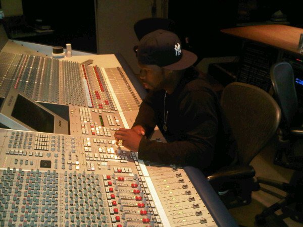 Money Factory Recordz: 50 cent is on Studio