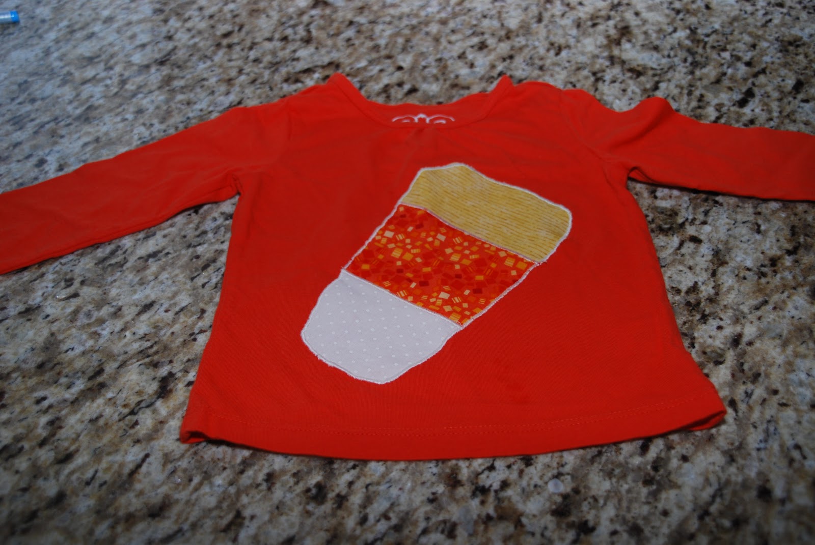 52 Projects by Night: Project #5: Applique a T-Shirt