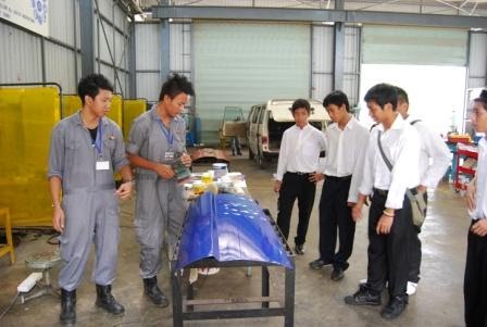 pbksmpihm: Pusat Latihan Mekanik menganjurkan tiga majlis