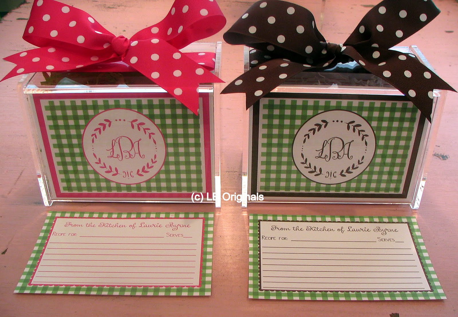 Preppy Paper Girl: NEW Monogrammed Recipe Boxes!