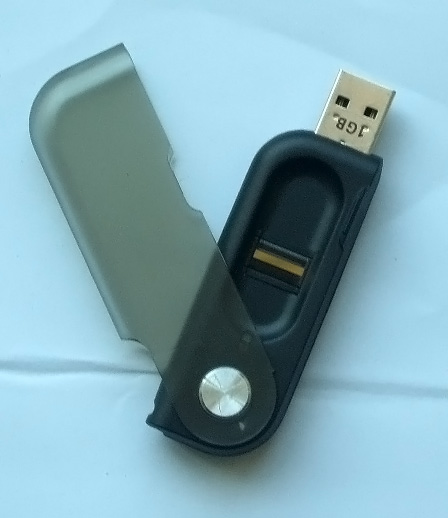 The Unix Blog: Kumpulan Flashdisk Yang Unik Dan Lucu