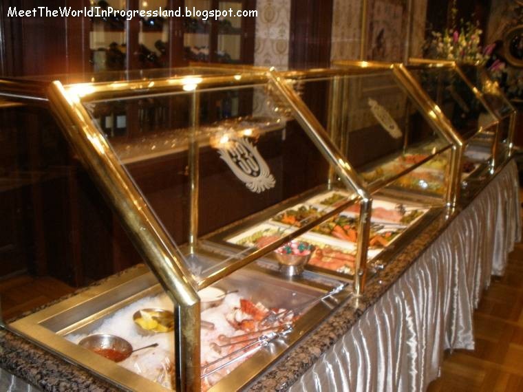 Meet The World: Dining At Club 33