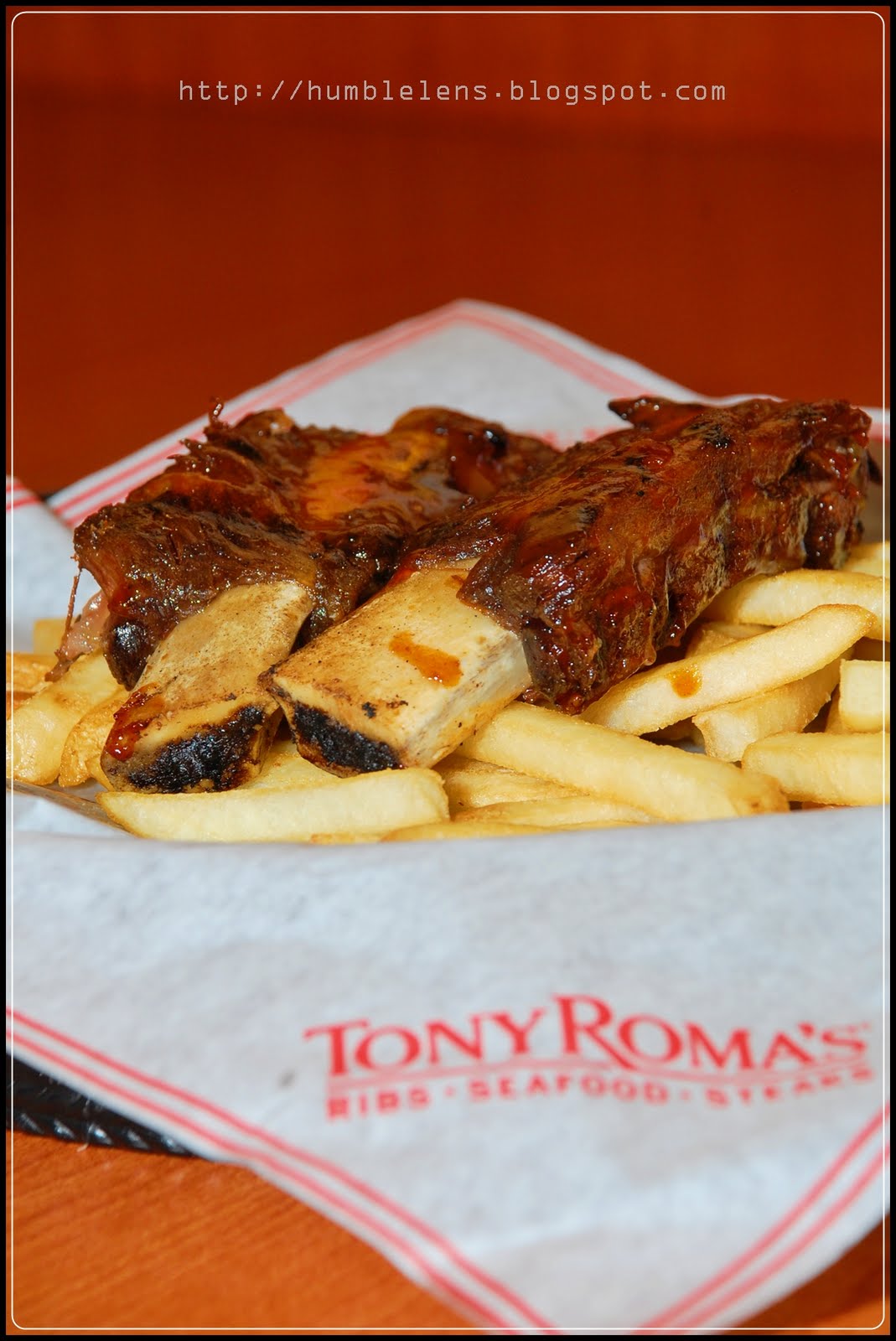 THROUGH MY HUMBLELENS: Dinner At Tony Roma's Restaurant Sunway Pyramid