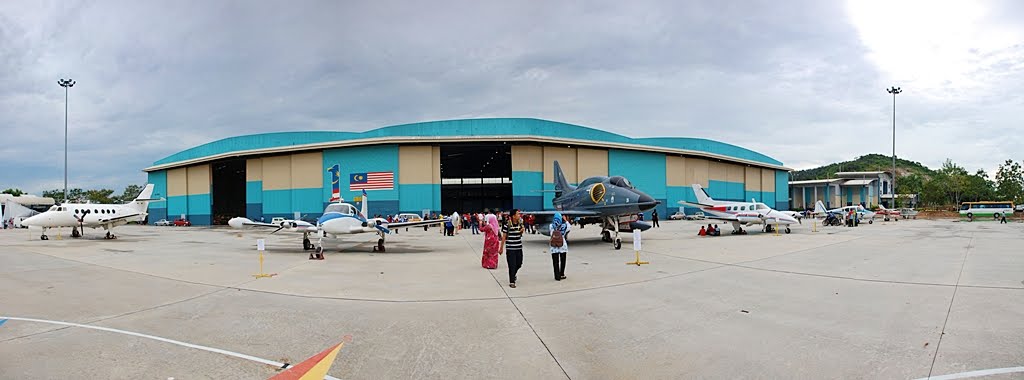 THROUGH MY HUMBLELENS: Aircraft carnival at MIAT Sepang