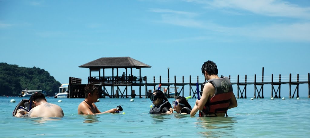 THROUGH MY HUMBLELENS: Land of Borneo Manukan Island