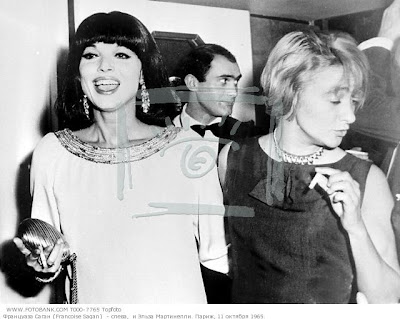NAVŽDY HOŘÍCÍ CIGARETY: Hvězdy 60tých let - JOAN COLLINS (1933 ...