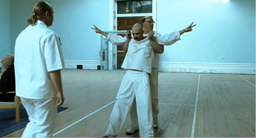 The Rail of Tomorrow: REVIEW: Bronson