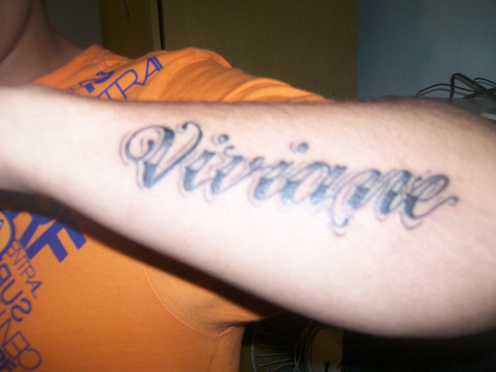 John Tattoo: Viviane