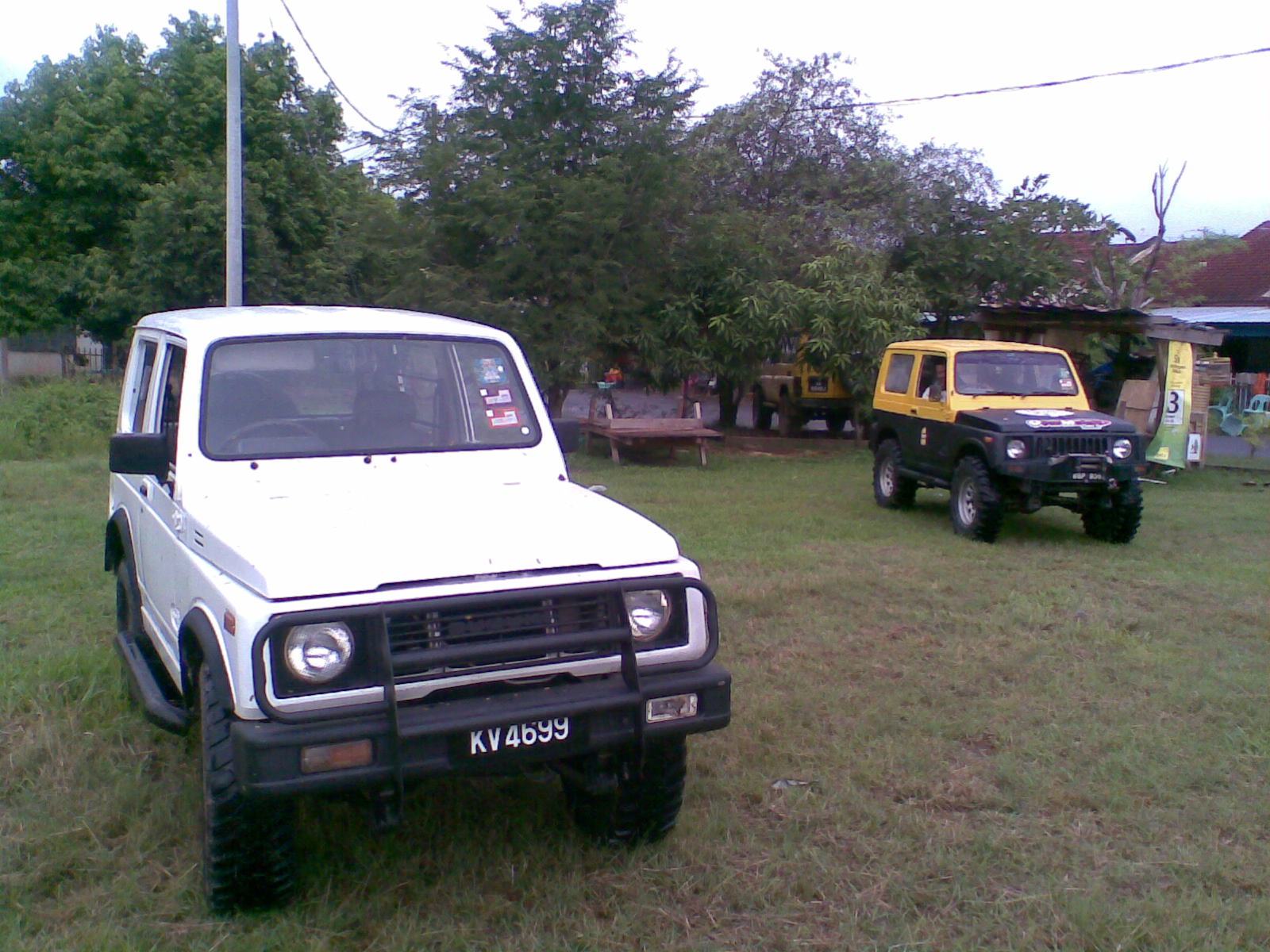 RADIO AMATUR CHANGLUN, KEDAH: Aktiviti meredah hutan dengan kenderaan ...