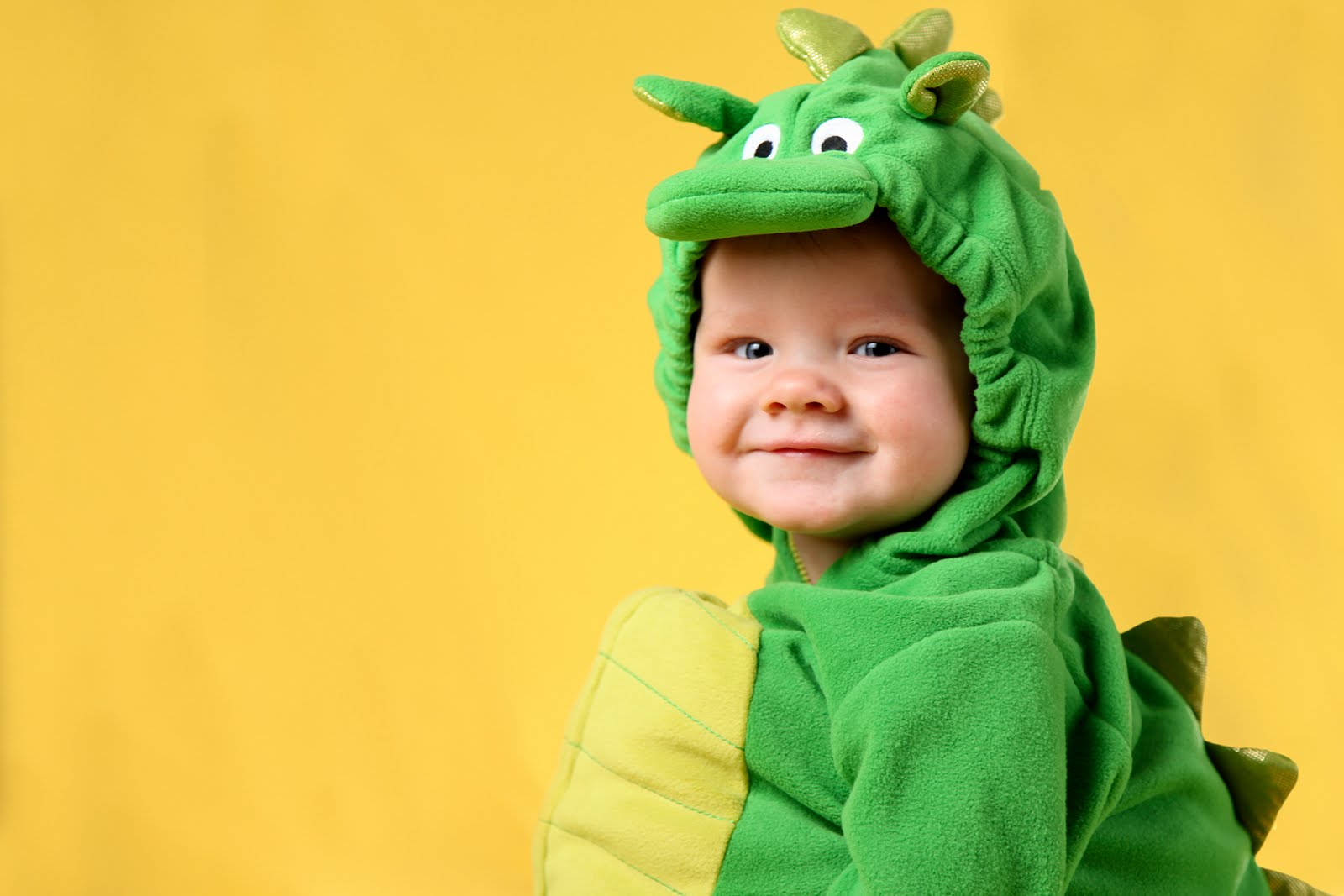 Randy & Liz: Little Green Monster!