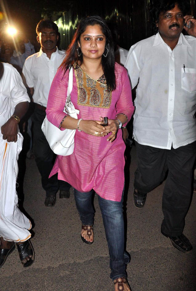 Tamil Hot Hits Actress: Yuvarani Hot photos