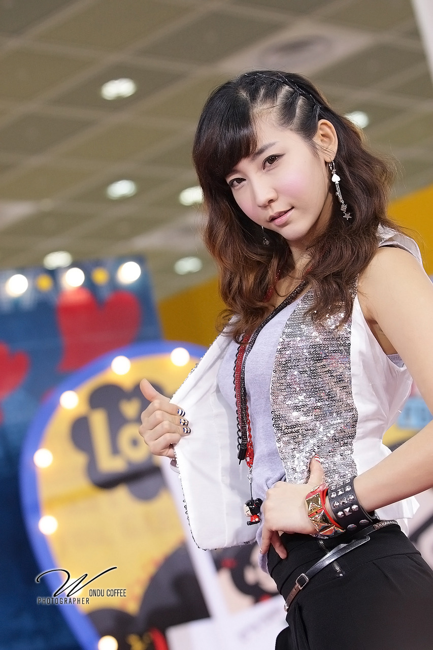 Cute Korean Gallery: Gu Ji Sung at Seoul Character & Licensing Fair 2009