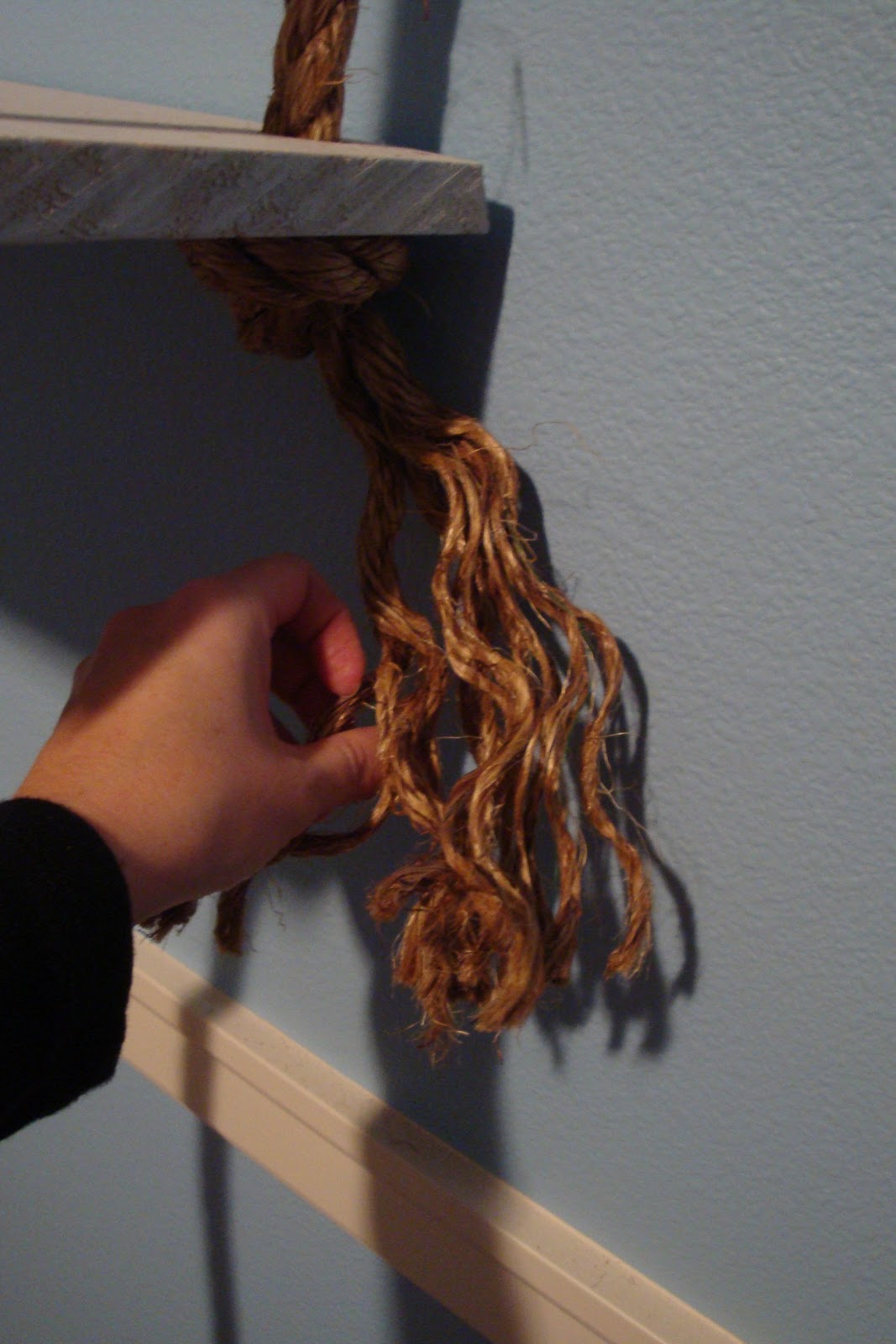 DIY Rope Shelf - DIY Show Off ™ - DIY Decorating and Home Improvement ...