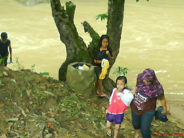 @LoNG TT: SANTAI DI JERAM GADING RESORT JELEBU N9