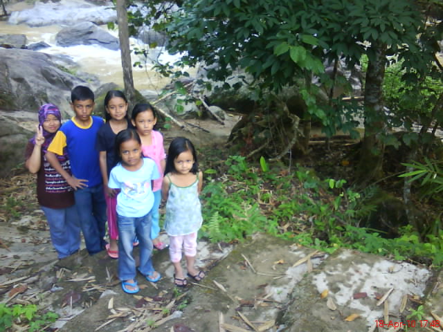 @LoNG TT: SANTAI DI JERAM GADING RESORT JELEBU N9