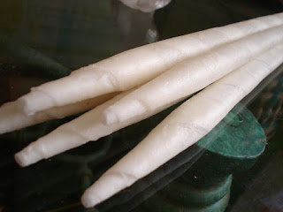 MADRE TIERRA BAJA : CONOTERAPIA (PARA LOS OIDOS)