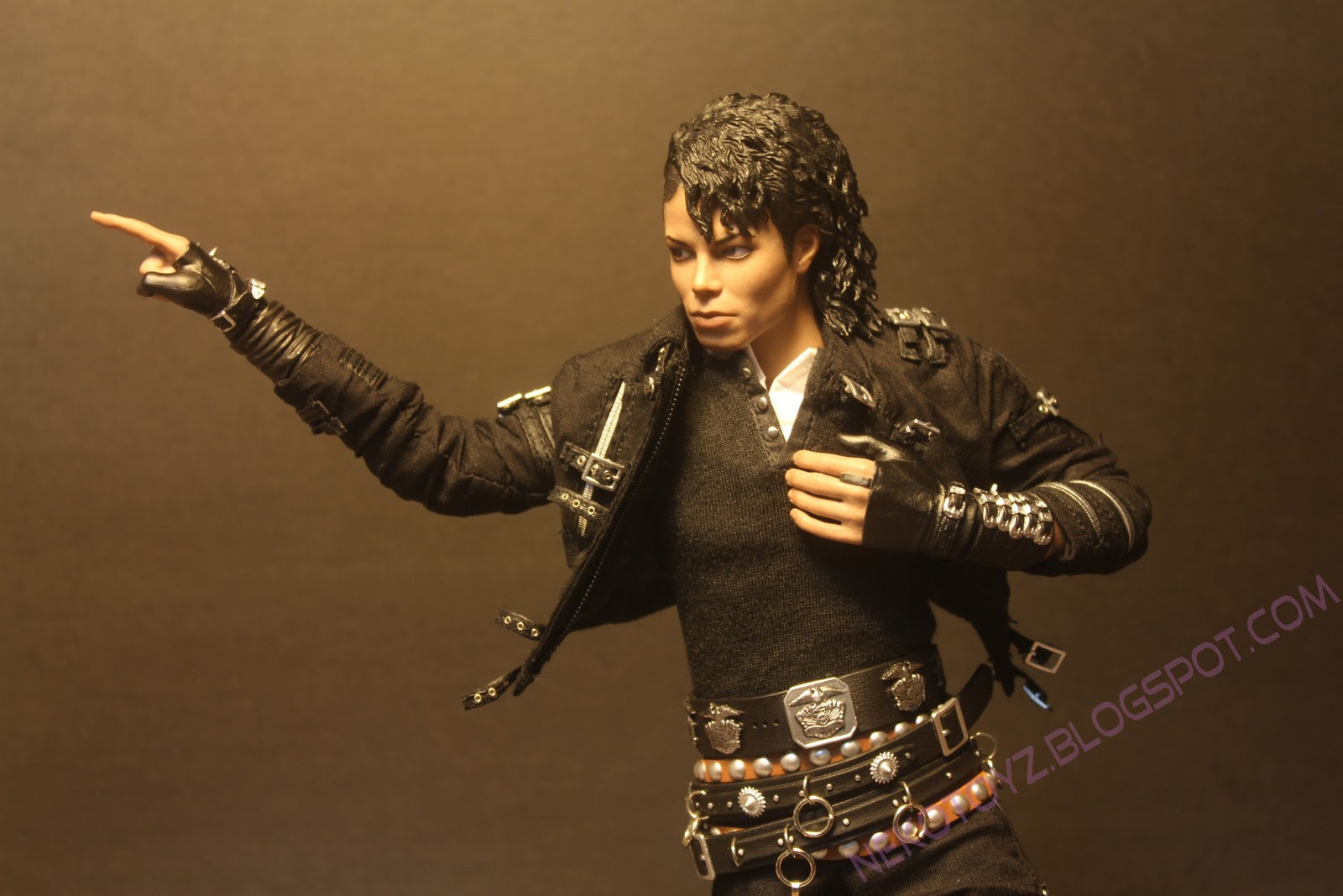 Neko Toyz: Hottoys DX Michael Jackson Mini Review I