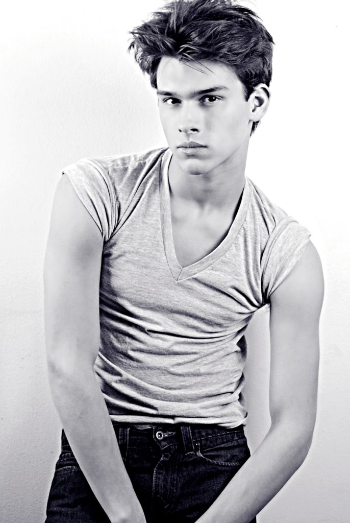 Wilson Model Management: New Discovery...Chris Bittner