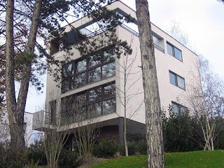 Vertical X studio: Le Corbusier----Architecture 5 points
