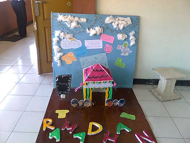 Kelas 7-1 Soeara: Lomba Mading 3D