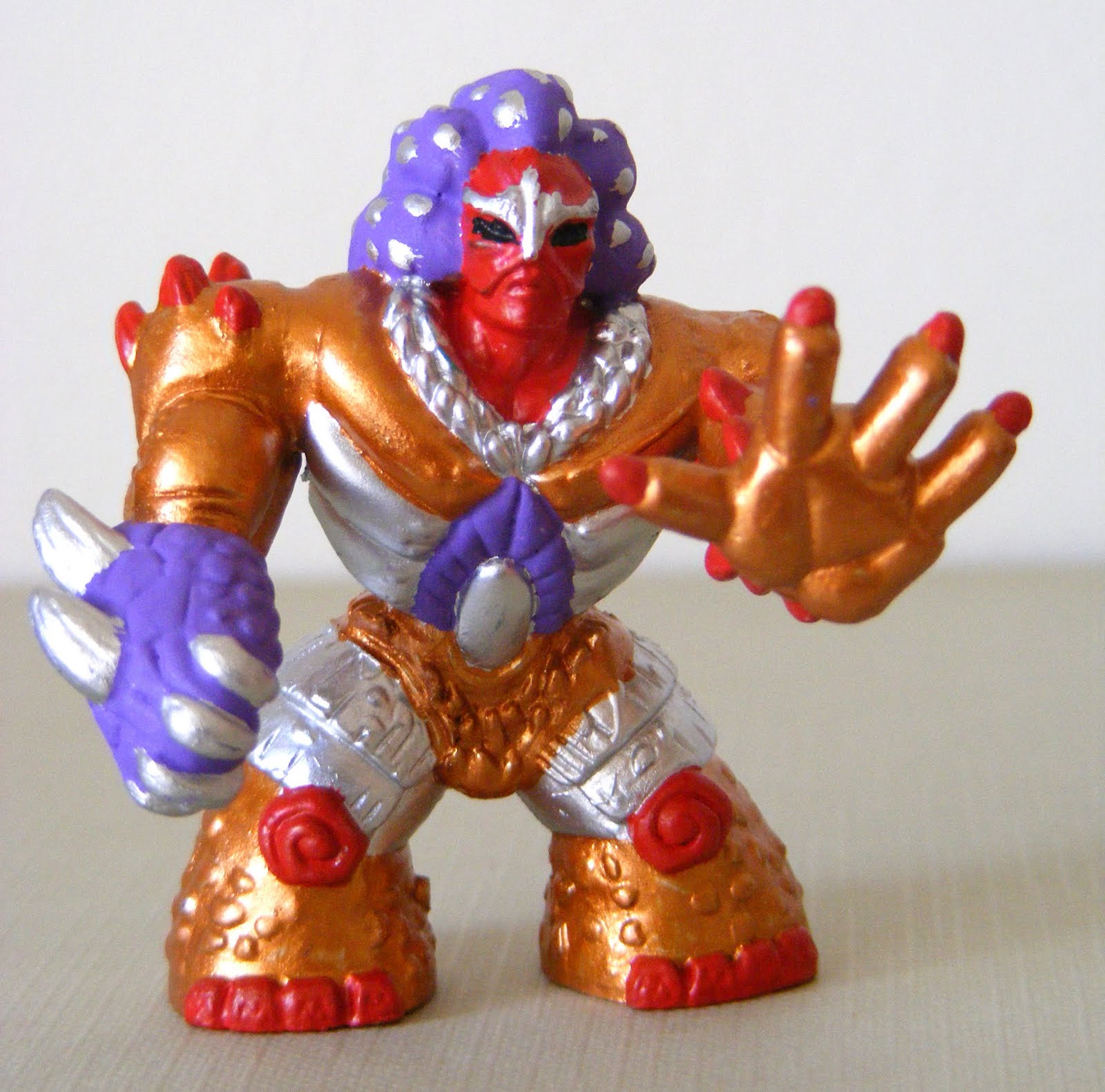 GORMITI: QUE NOMBRE LE PONDRIAS A ESTE GORMITI