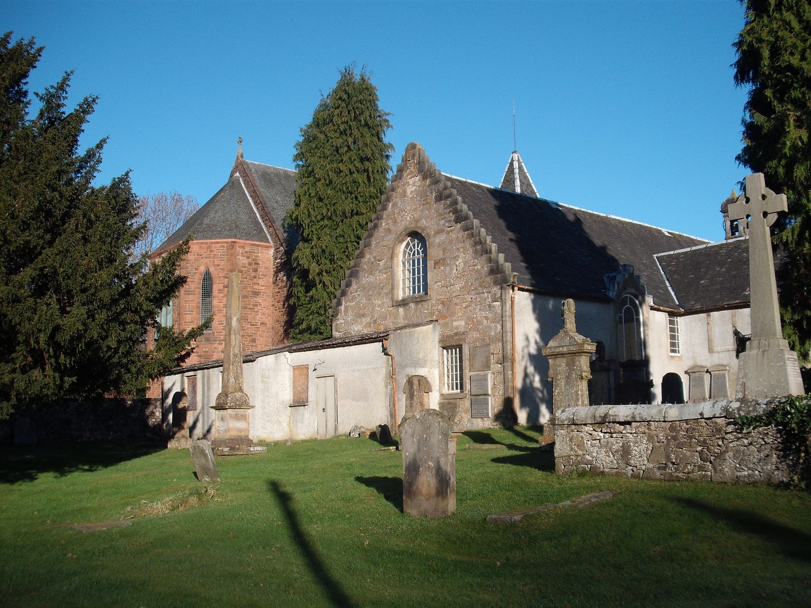 Auld Renfrewshire Kirks and Kirkyards: Kilbarchan - East and West