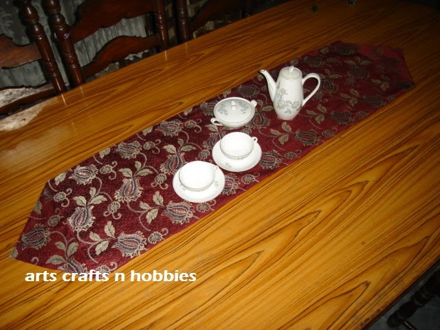 arts crafts n hobbies: Triangle corner table runner,tutorial