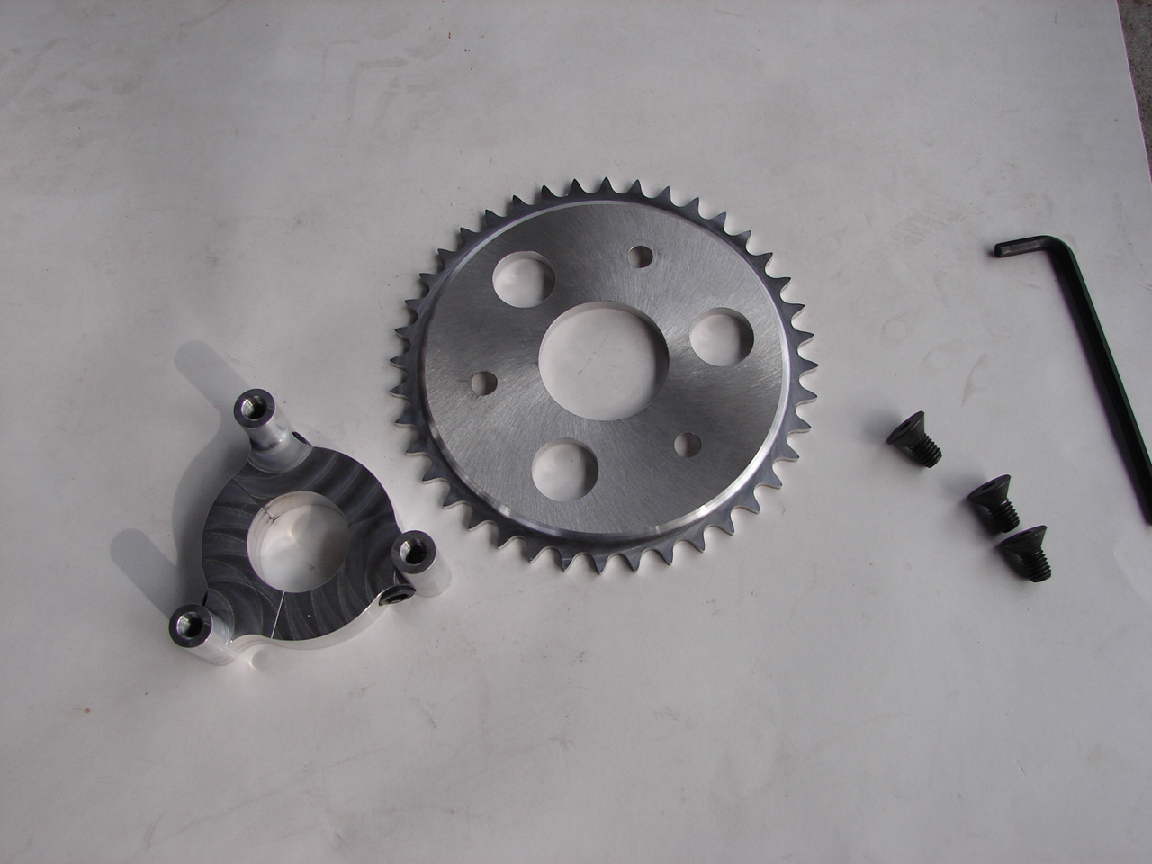 Sportsman Flyer: Sprocket Adapter