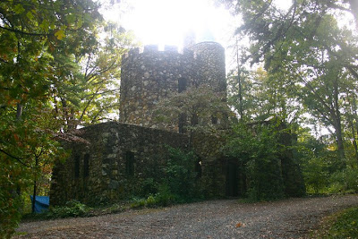 Gimghoul Castle
