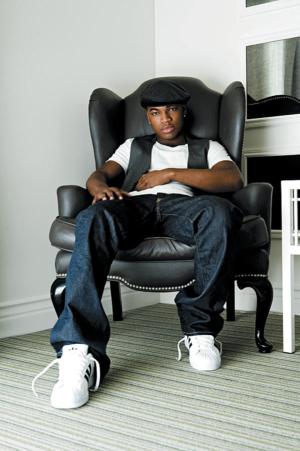 GRAPEVYN: NEW VIDEO: NE-YO - CHAMPAGNE LIFE & BEAUTIFUL MONSTER