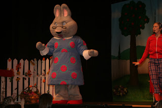 kid's, life and the whole crazy thing: Max & Ruby Live Show