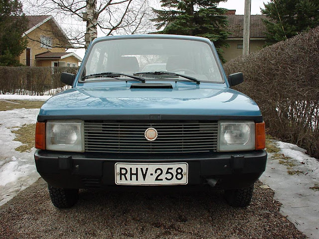 AUTOMOBILISSMOSRBIJA: FIAT 127 1971-1989 AUTO GODINE 1972
