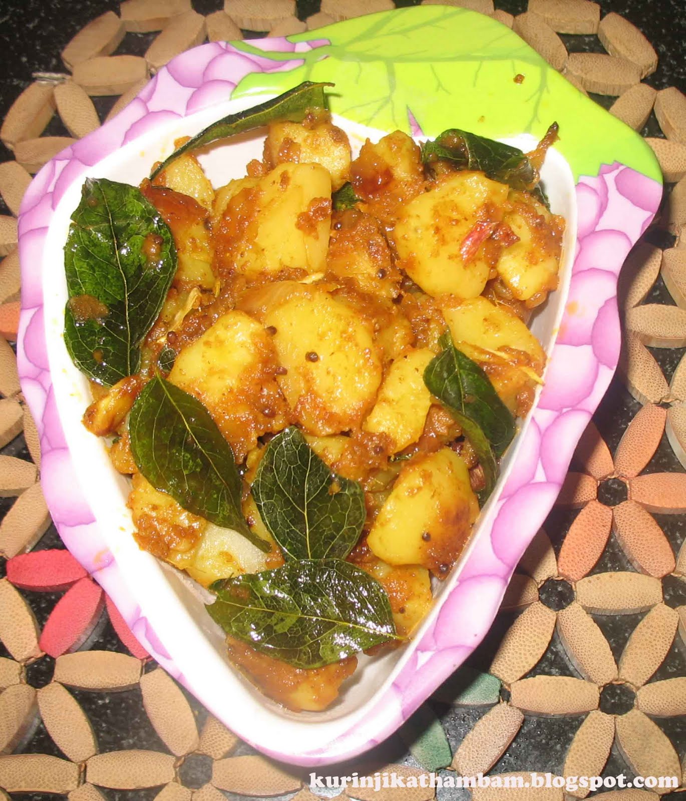 Chettinadu Potato Fry ~ Kurinji Kathambam